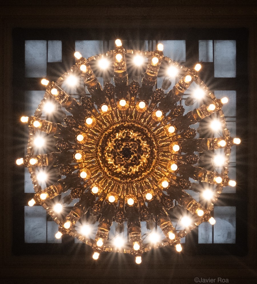 Chandelier par Javier Roa