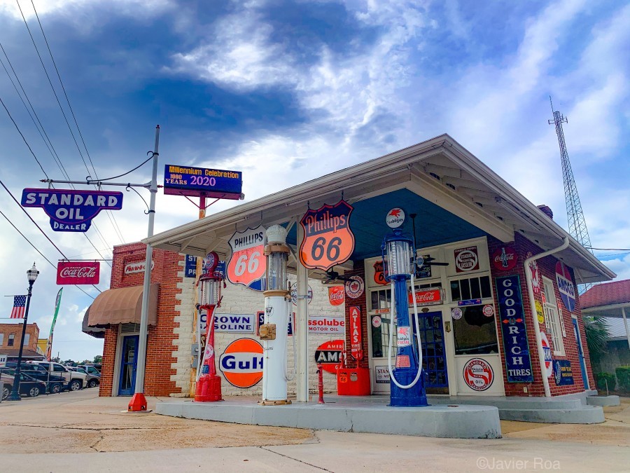 Vintage Gas Station Color by Javier Roa Wall Art
