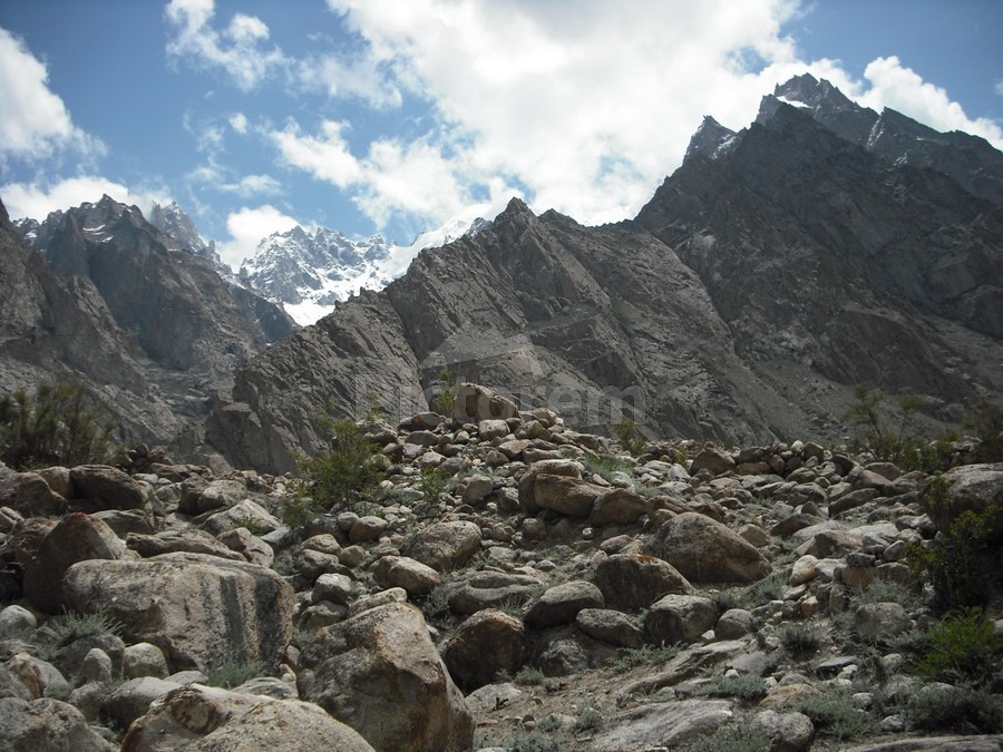 Hushe - Sakardu valley - Pakistan by Hafiz Muhammed Usman Wall Art