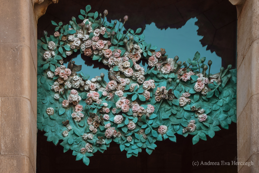 Floral Metal Sculptures on the Nativity Facade - Gaudi Sagrada Familia ...