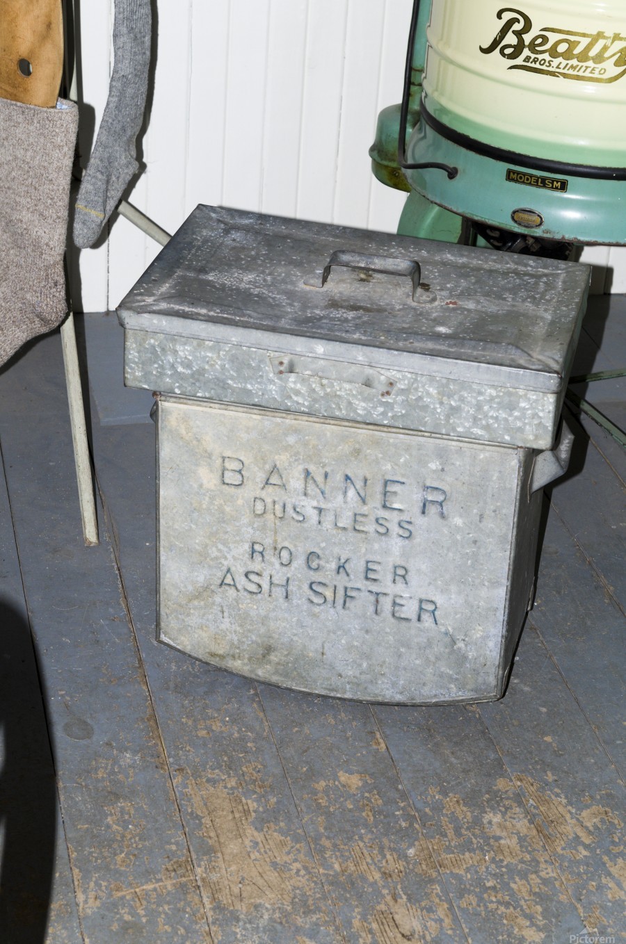 Banner Dustless Rocker Ash Sifter by Bob Corson Wall Art