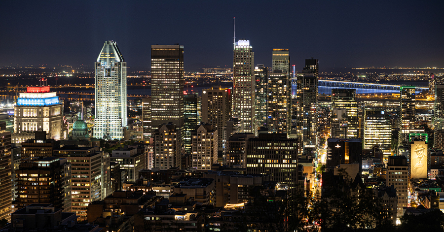 Montreal La Nuit | Skyline by Jonathan Boucher Syrie Wall Art