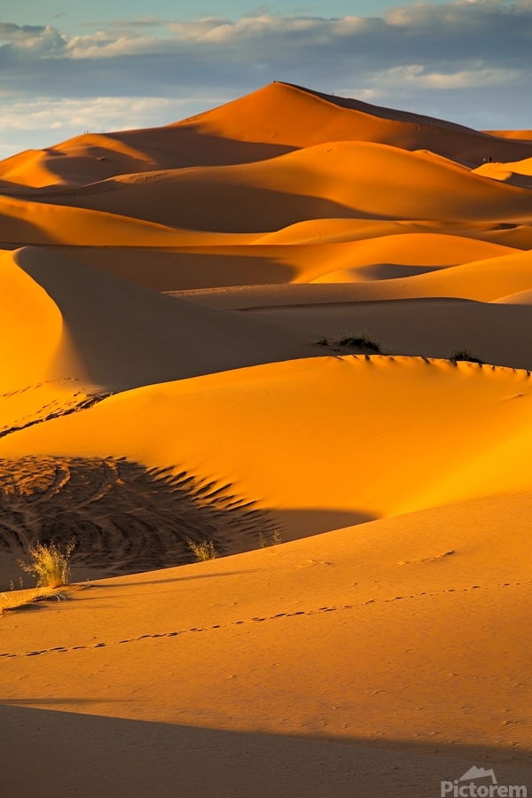 Sunset in the Sahara Desert Sand waves - Morocco Africa by ...