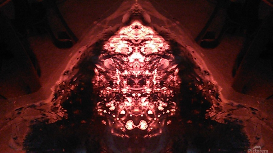 1539634574707 by Doan May Wall Art