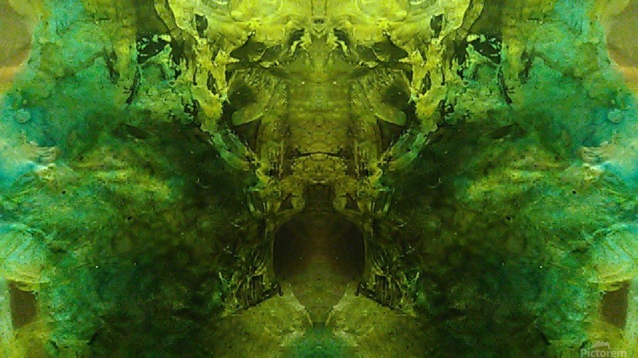 1539910856650 by Doan May Wall Art