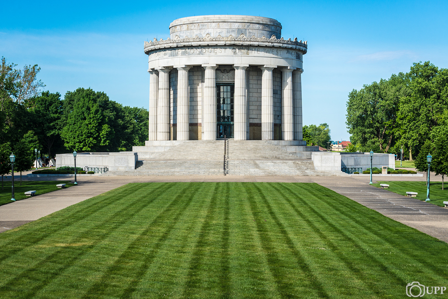 George Rogers Clark Memorial - Vincennes - Indiana by Gary Whitton Wall Art
