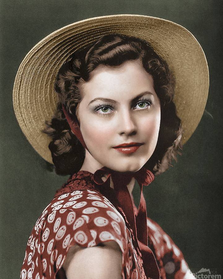 Ava Gardner with a straw hat as a teenage girl 1939. Colorized. by ...